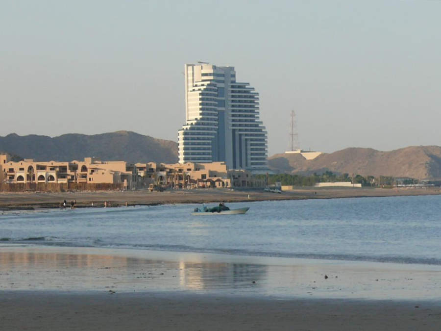 Aventúrate en Fuyaira: Explora y descubre lugares fascinantes | PriceTravel